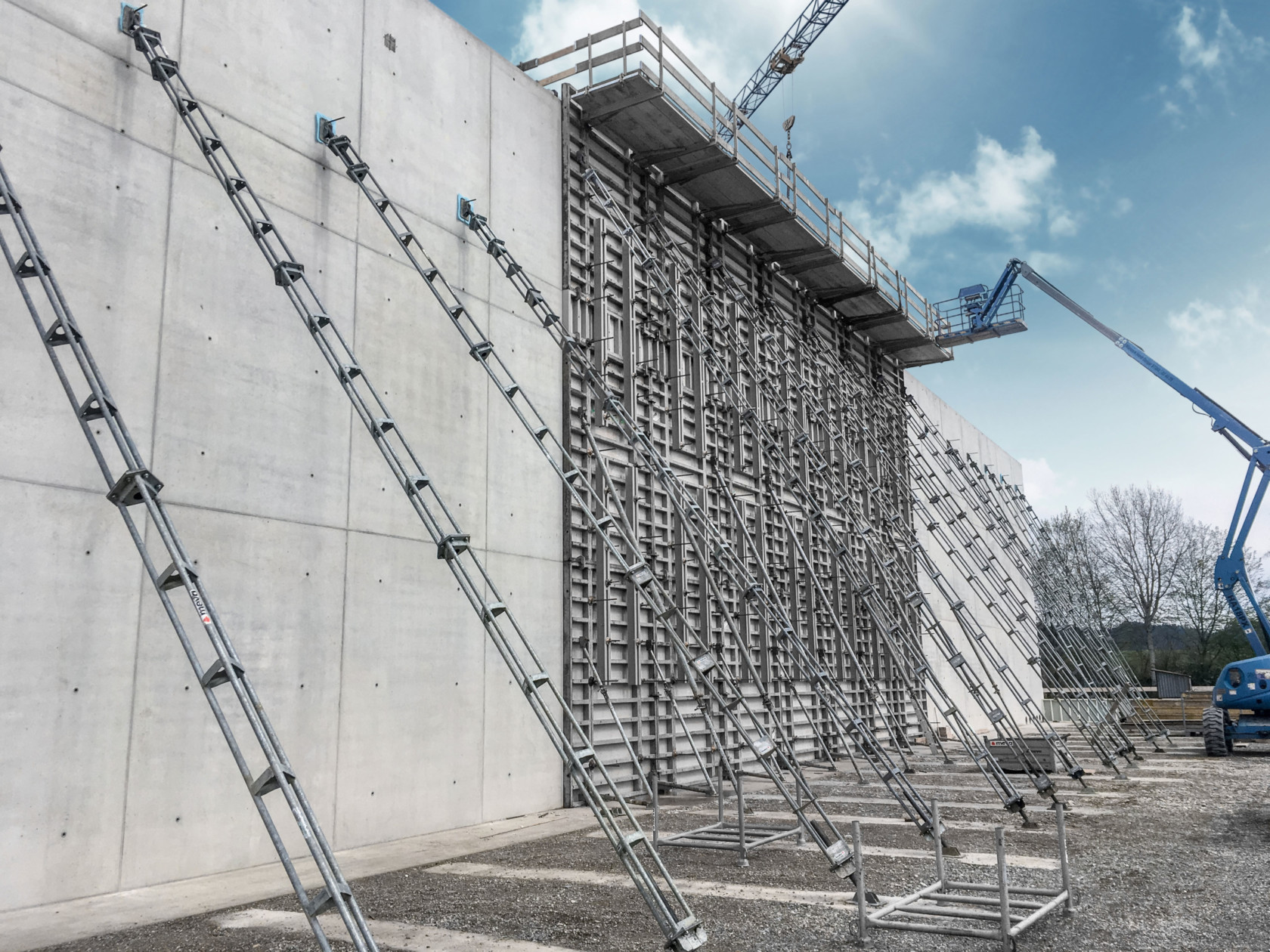 MEVA USA - Formwork Systems and Services